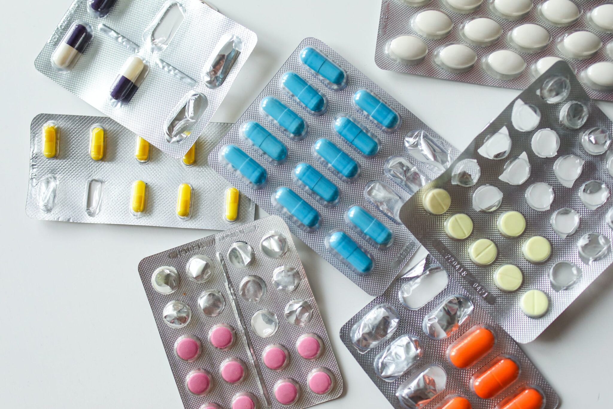 European Commission publishes first EU list of essential medicines ...