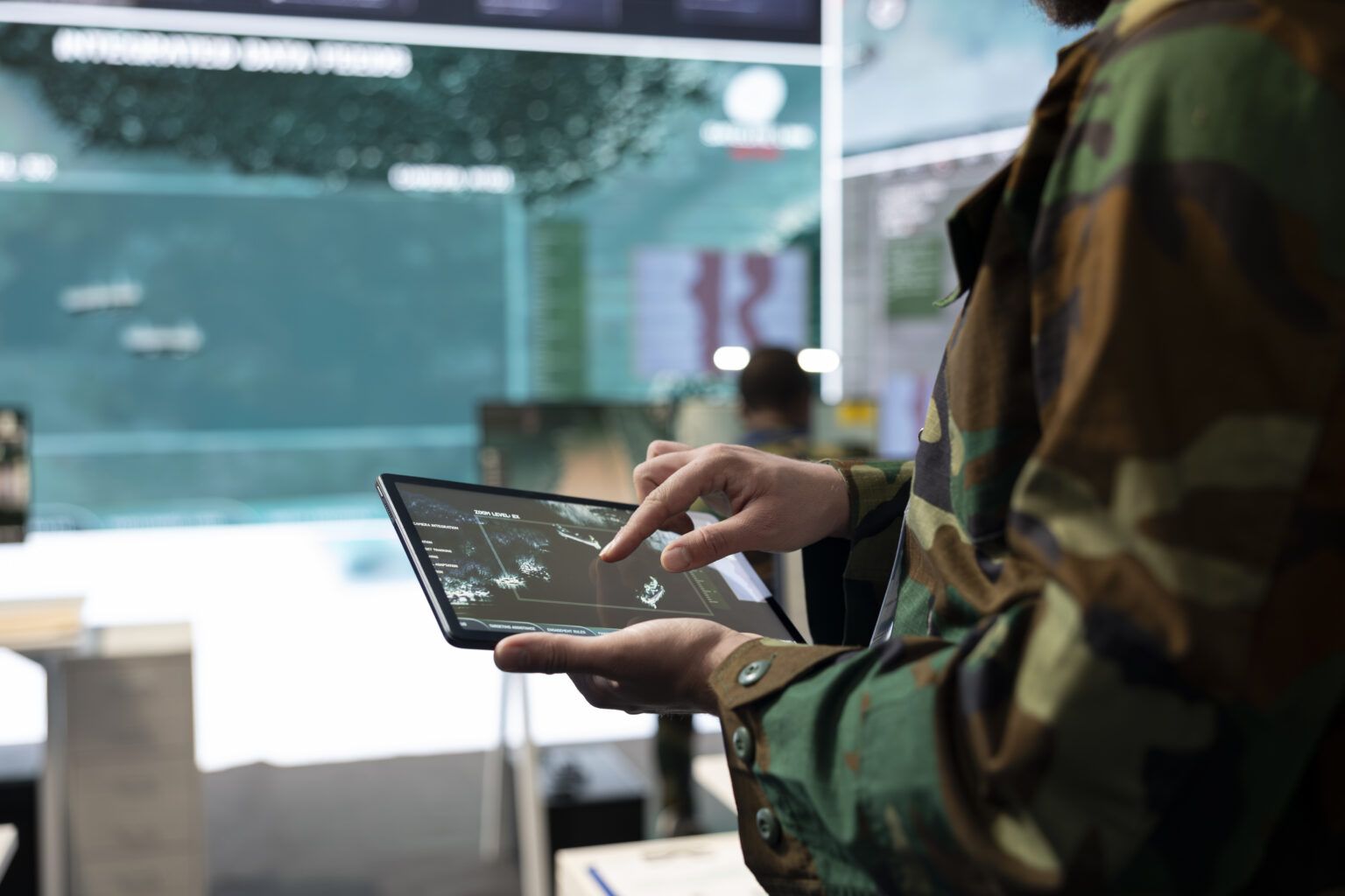 1 billion EUR from the European Defence Fund for defence technologies ...